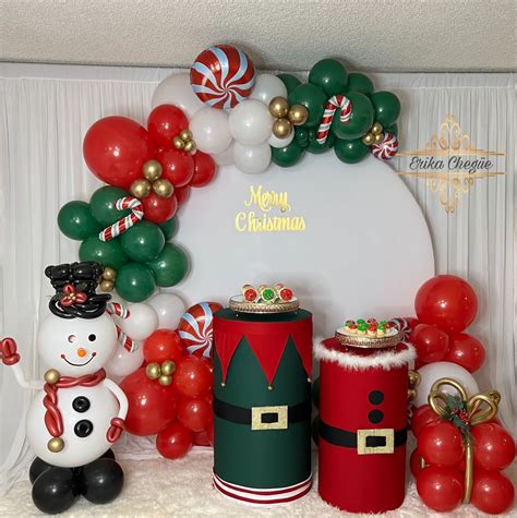 Ideas De Navidad Con Globos Christmas Balloon Decorations Christmas Tree Decorating Themes