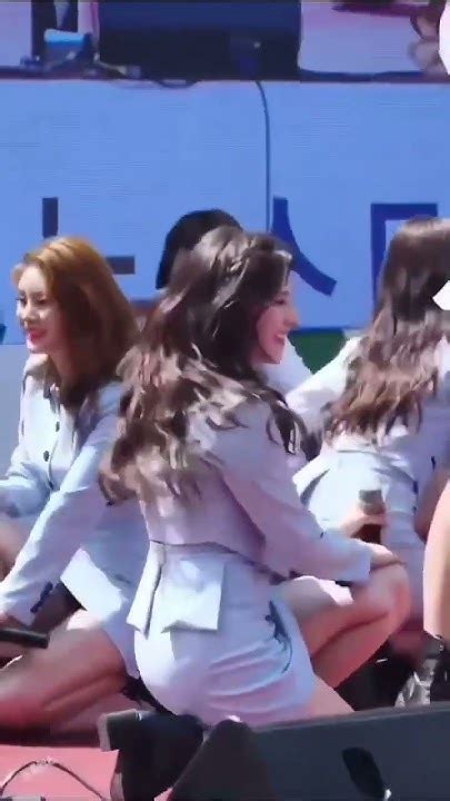 رقص دختران ژاپنی 😘😍دخترعشقتیکتاکرچالشviralآهنگytshortرقصندهرقص