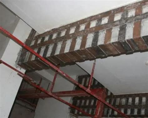 混凝土大梁加固施工设计方案 加固博士