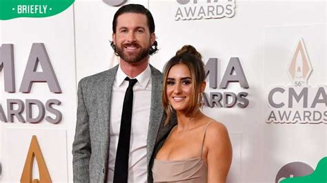 Is Riley Green Married The Truth About His Relationship With Ella Langley Za