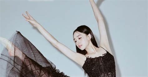 손연재 아들맘 안 믿기는 요정 미모 고혹적인 시스루 드레스 자태