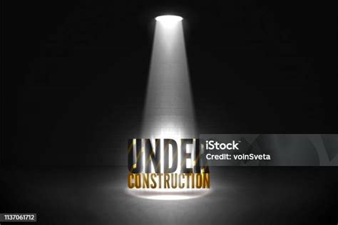 조명에 벽돌 벽 그런 지 배경에 건설 벡터 일러스트 레이 션에서 블랙에 고립 된 각광의 밝은 광선에 줄무늬 텍스트 스포트 라이트에 대한 스톡 벡터 아트 및 기타 이미지