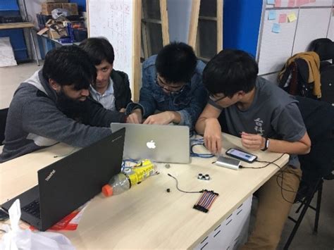 【回顾】arduino入门教学 清华创客空间 造万物科技thumakerspace 【回顾】arduino入门教学 清华创客空间 造万物科技thumakerspace