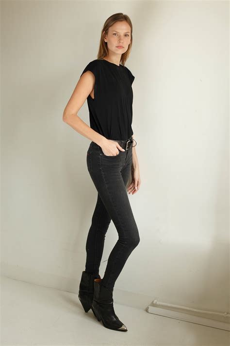 Elisabeth Erm Metro Models