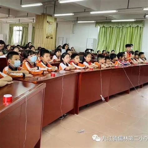 【立人济世，品质二小】快乐学习 点亮智慧 ——语文课外知识擂台赛 儒林 陈欣贤 必答题