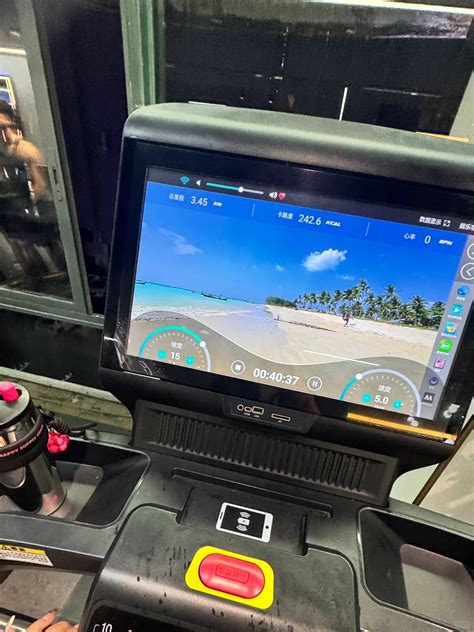 谈个健身女你就老实了