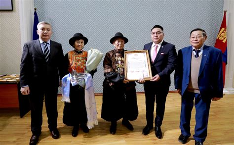 Нийслэлийн тэргүүний өрх тариаланчид шалгарлаа