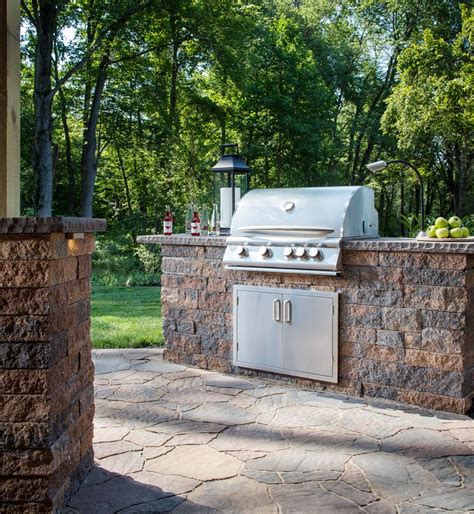 Outdoor Kitchens And Fireplaces Outdoor Stone Fireplaces Best Faucet