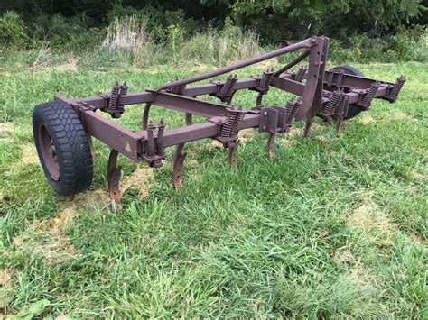 Oliver 11 Shank Chisel Plow Agriculture Bigiron