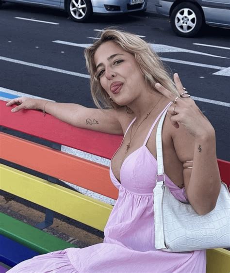 Joder Esas Tetas Tan Deliciosas R Ariannmusic18hot