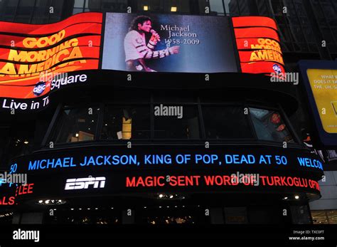 Michael Jackson Death Scene Photos