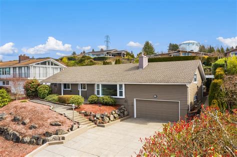 Beautful Woodridge Home Bellevue Wa 98005 Listed With Wes Jones