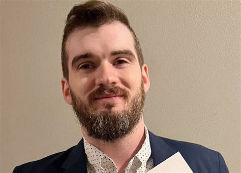 About Travis R Redden Medium