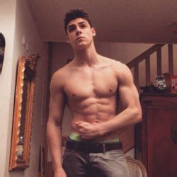 Watch Hot Jocks Beat Their Meat To Pay The Rent On Tumbex