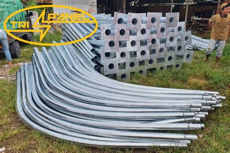 Proses Pembuatan Tiang Lampu PJU Solar Cell Tri Surya Panel