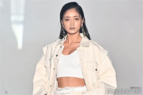画像2534 みちょぱ、入水ショット公開 濡れ肌＆美ウエストちら見せに反響「色気がすごい」「眩しい」 モデルプレス