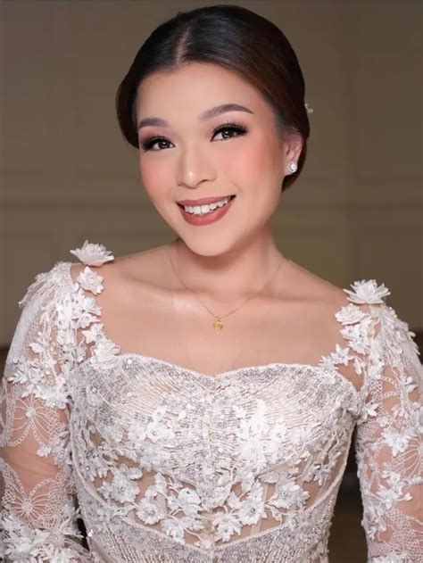 Potret Oza Rangkuti Lamar Kekasih Terungkap Pekerjaan Calon Istri Hot Liputan Com