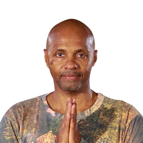 Fredy Ayisi Fitshaker