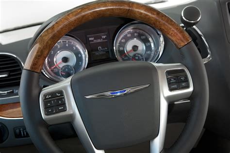 2008 Chrysler Town And Country Interior