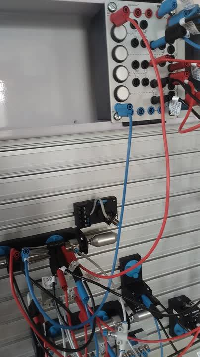 Plc Based Control Sequence For Two Double Acting Cylinders Today I