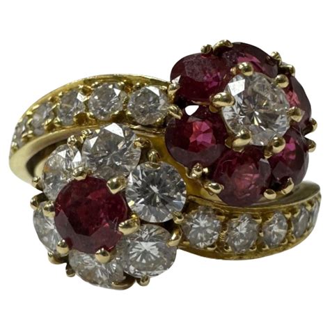 Vintage Van Cleef And Arpels Ring Burmese Ruby Diamond 18k Gold French Estate For Sale At