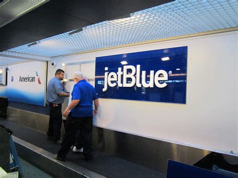 Jetblue Flight 125 60 Photos