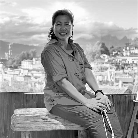 ติดนิยายติดซีรีส์ เล่ม 2 เรื่องในเรือนหลังก็มา แต่แอดว่าสนุก ไม่น่าเบื่อหรือเนือยอะไร เพราะ