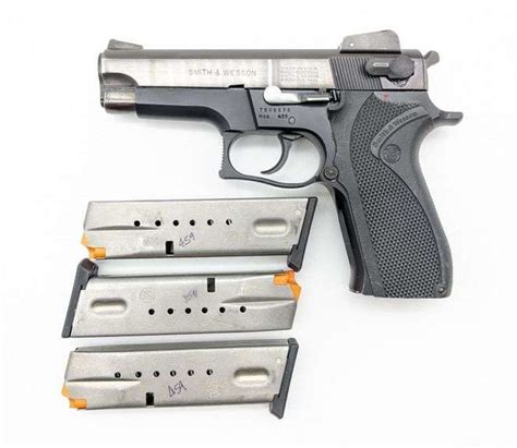 Smith And Wesson Model 459 9mm Semi Auto Pistol Kraft Auction Service Llc