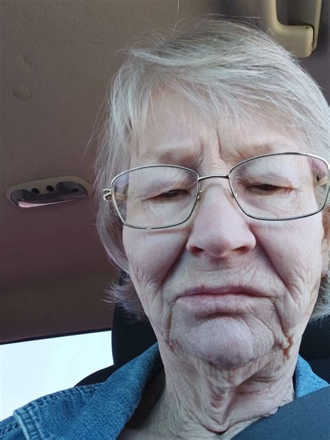 Pin By Lynn Copeland On Me Lynn Lynn Future Teller Selfie