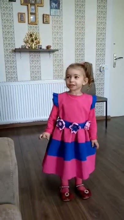 მარიამთან ბაღში მოდის ჟირაფი მიკი მაუსი და პეპა გოჭი Youtube