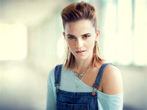 Emma Watson Hq Wallpapers Emma Watson Wallpapers Oneindia Hot Sex