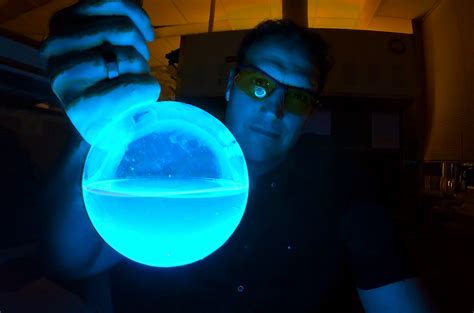 No Humans Needed Ai Robots Discover New Laser Materials On Their Own