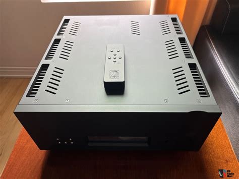Ypsilon Electronics Phaethon Integrated Amplifier Hybrid Photo