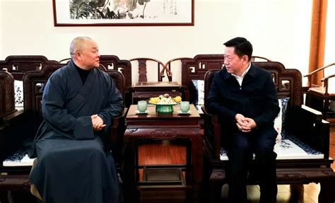 区政协主席刘豫峰开展走访联系委员活动 澎湃号政务 澎湃新闻 The Paper
