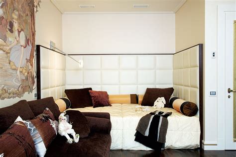 Кровать вдоль стены интерьер 76 фото красивые картинки и Hd фото