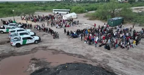 Top Border Reporter Reveals One Of The Largest Mass Illegal Crossings