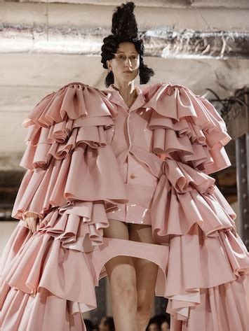 Comme Des Garçons Imagines Punk In The 18th Century Womenswear Dazed