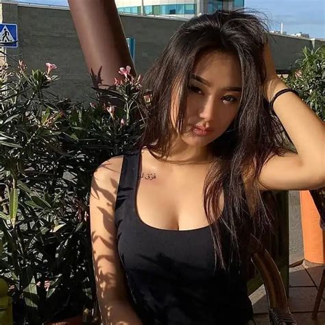 11 The Most Beautiful Nepal Women AsiansBrides