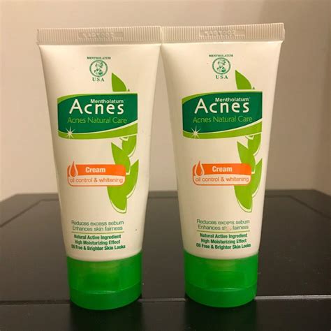 Acnes Cream Oil Control & Whitening, Kesehatan & Kecantikan, Kulit ...