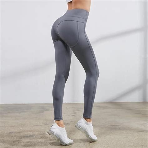 Slim Compression Hips Push Up Legging⠀ Check It Out