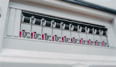 Types Of Circuit Breakers