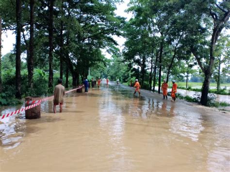 ရန်ကုန် ပြည်ကားလမ်းတွင် မိုးရွာသွန်းမှုကြောင့်ရေကြီးရေလျှံမှုဖြစ်ပေါ် Information And Public