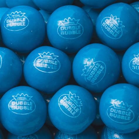 Dubble Bubble® Blueberry Smoothie Gumballs 094” Albanese Confectionery