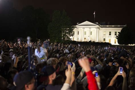 Never Before Seen Pictures Show The White House On The Day Bin Laden