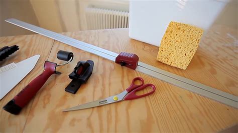 Какой инструмент нужен для поклейки обоев Youtube