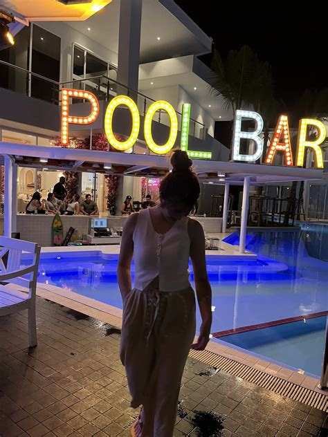 ที่พักพัทยา สระว่ายน้ำใหญ่มากกกกก แกลเลอรีที่โพสต์โดย May🕊 Lemon8