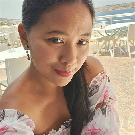 Ana Leah Keith Medium