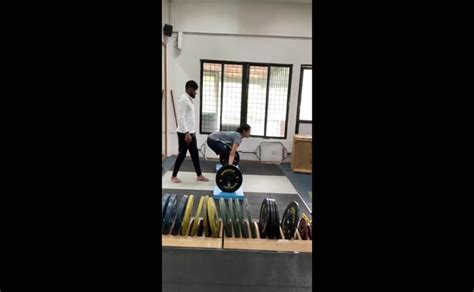 Smriti Mandhana Sexy Scene In Smriti Mandhana Navel Aznude