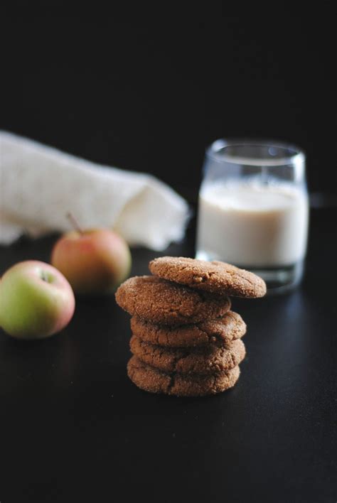 Apple And Molasses Cookies