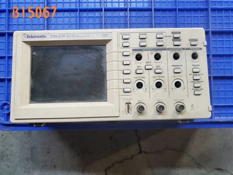 【全冠】tektronix泰克 Tds220 100mhz示波器 無電源當拆件機賣 B15067 露天市集 全台最大的網路購物市集
